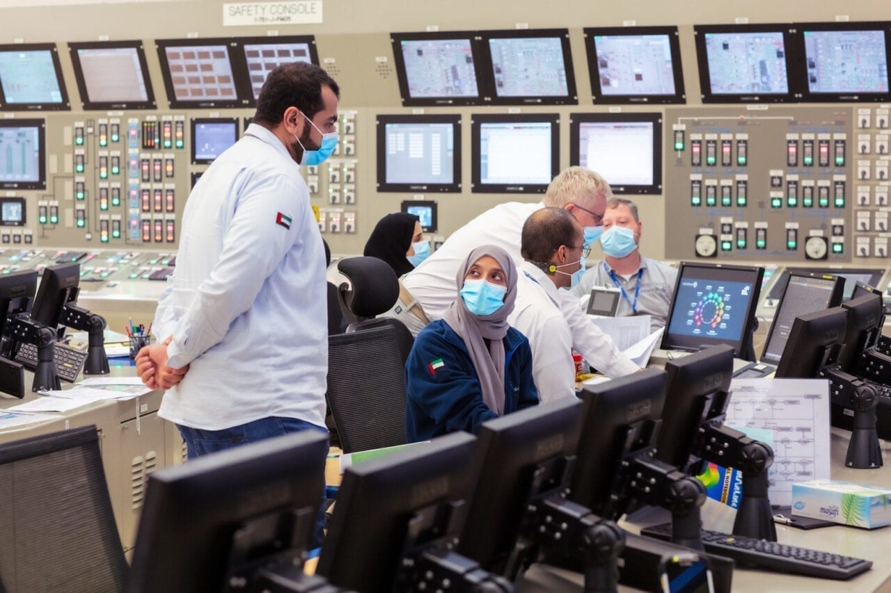 Barakah Nuclear Plant Now Sending Power to Grid