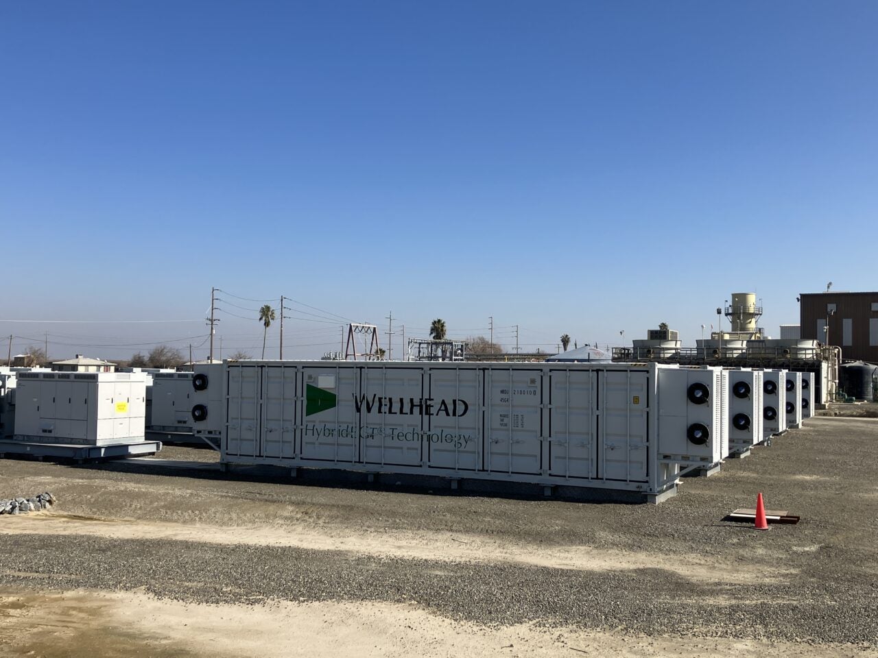 TOP PLANT: Hybrid Plant Provides a Cleaner Power Solution - POWER Magazine