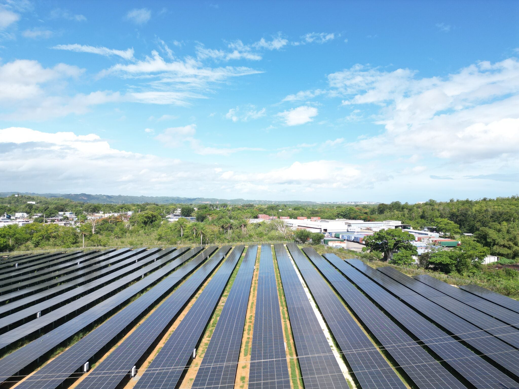 Building the Largest Clean Energy Microgrid in Puerto Rico – Green Reporter