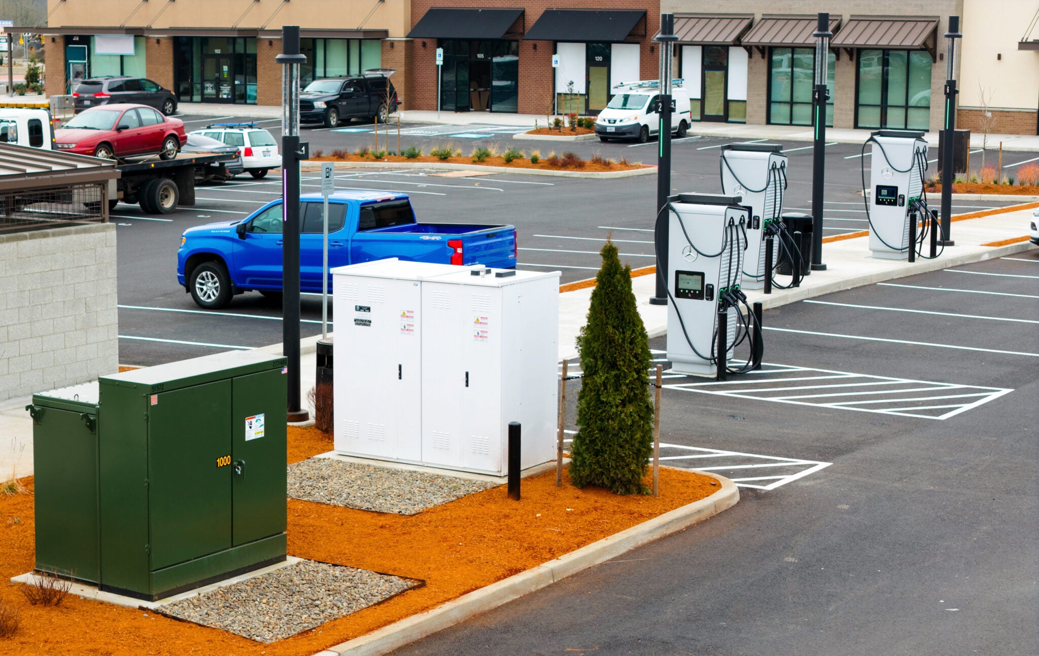 Beating the Transformer Bottleneck: Remanufacturing, Build-to-Stock ...