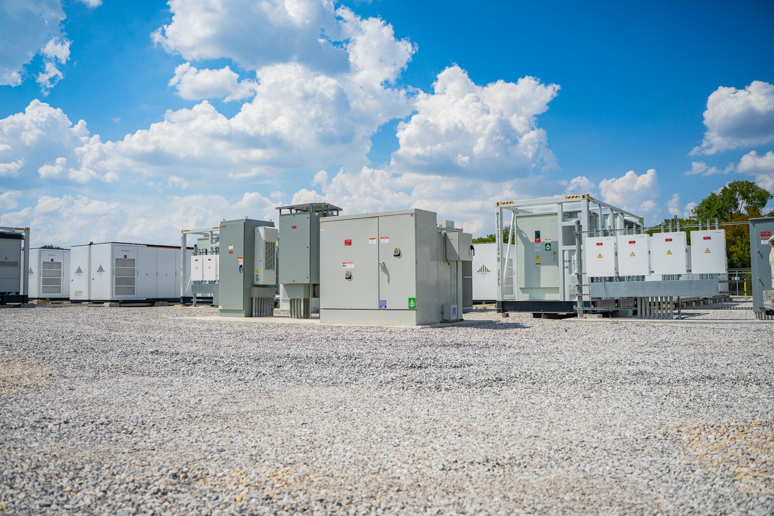 Beating the Transformer Bottleneck: Remanufacturing, Build-to-Stock ...